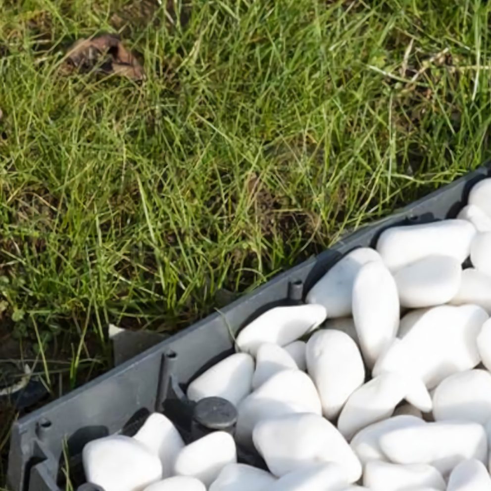 Plastični rubnjak za oblutke